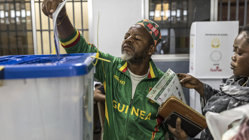 Présidentielle en Guinée: à Conakry, un vote sans incident et sans ...